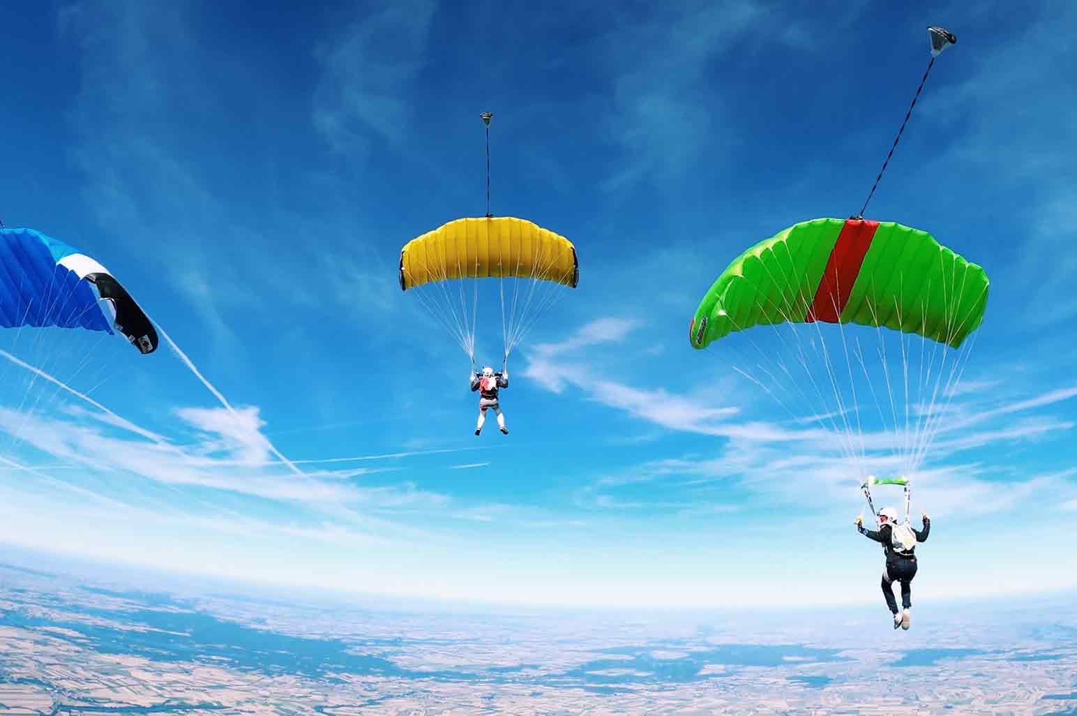 Love Adrenalin? Here Are Some Extreme Sports You Don't Want To Miss Out ...