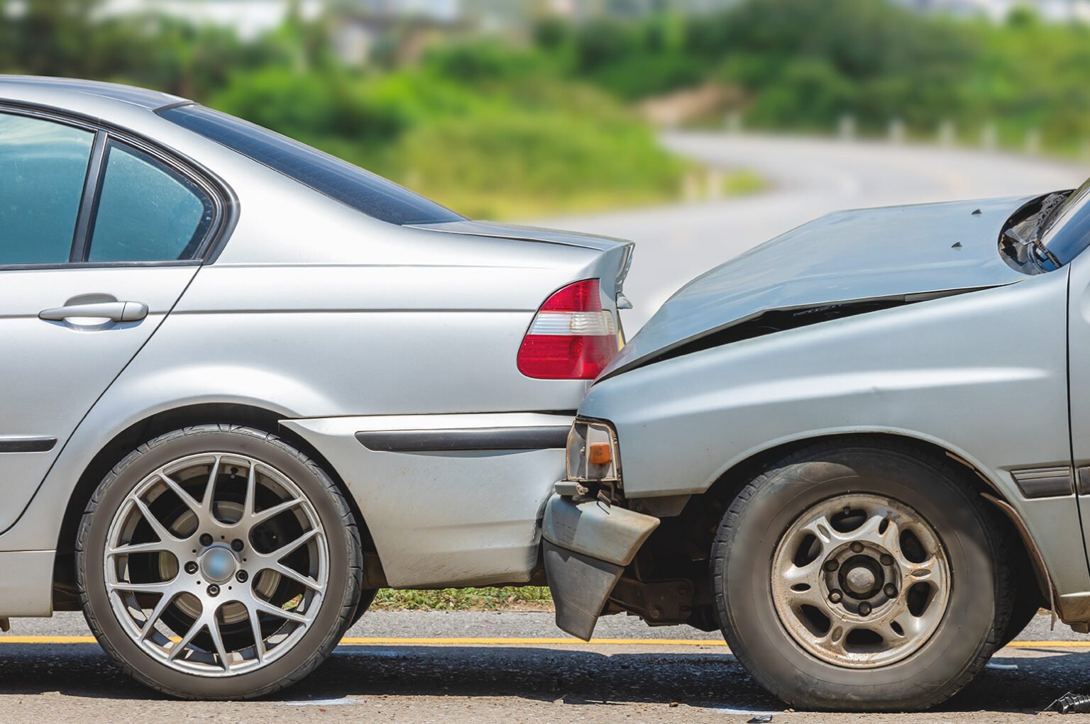 6 Tips To Follow To Avoid A Car Accident - AnnMarie John