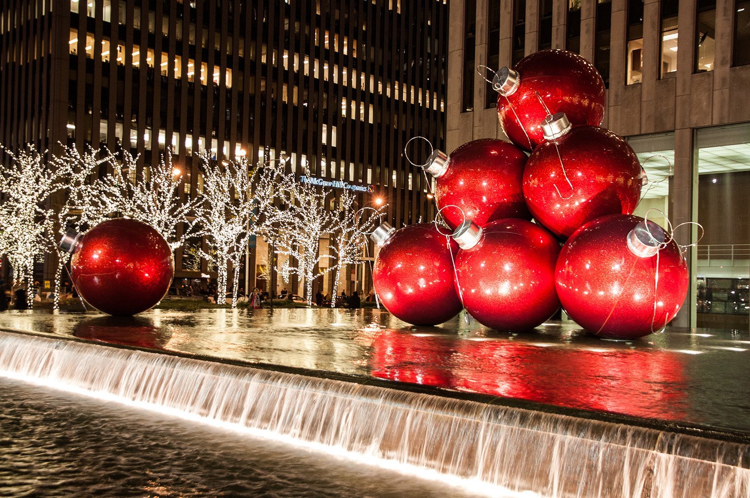 The Most Festive Places to Visit in the US for Christmas - AnnMarie John