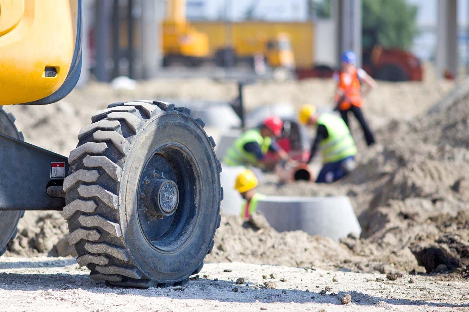 6 Types Of Machines Every Construction Project Needs - AnnMarie John