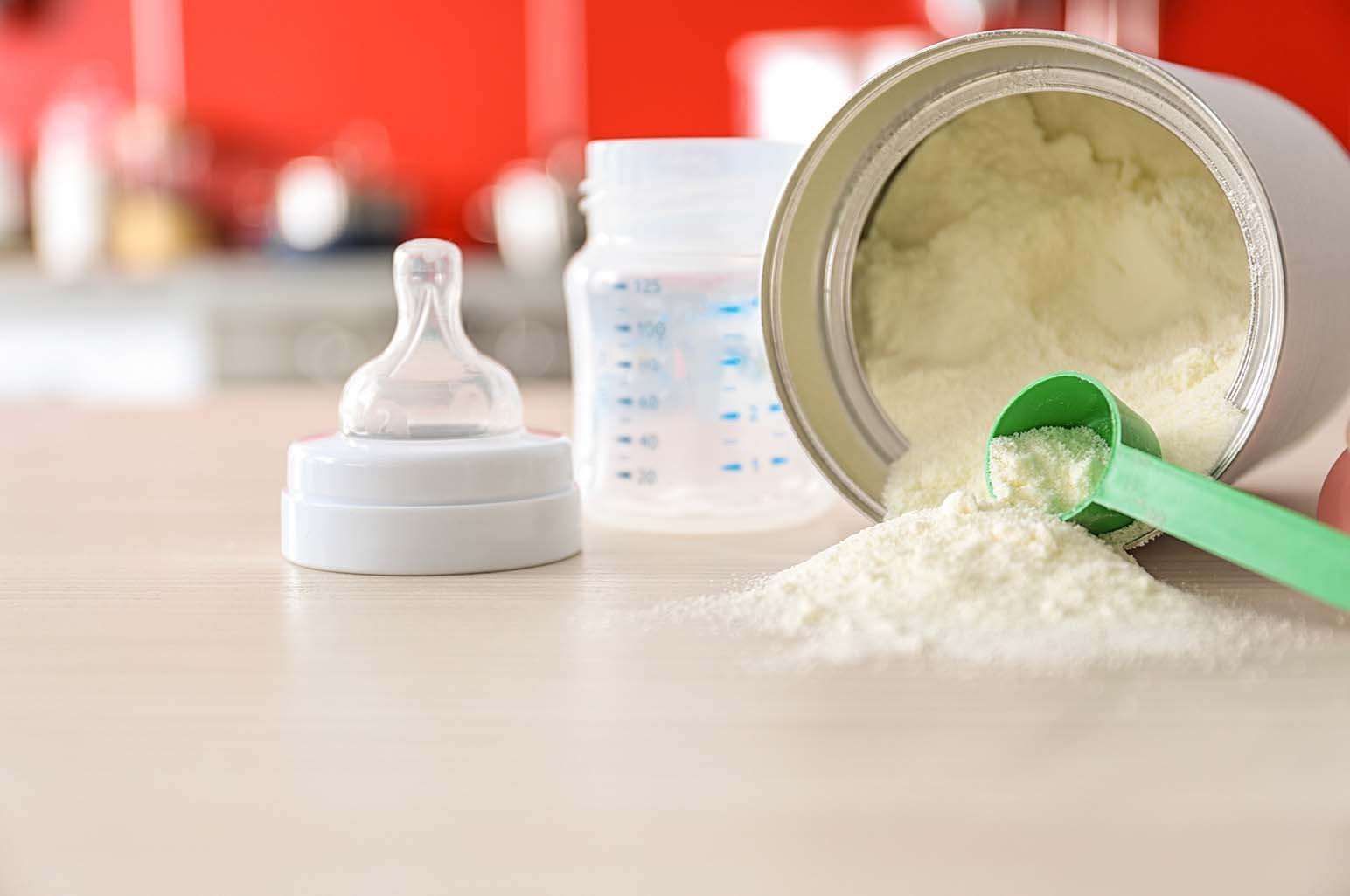 The Benefits of Organic Baby Formula for Your Little One - AnnMarie John